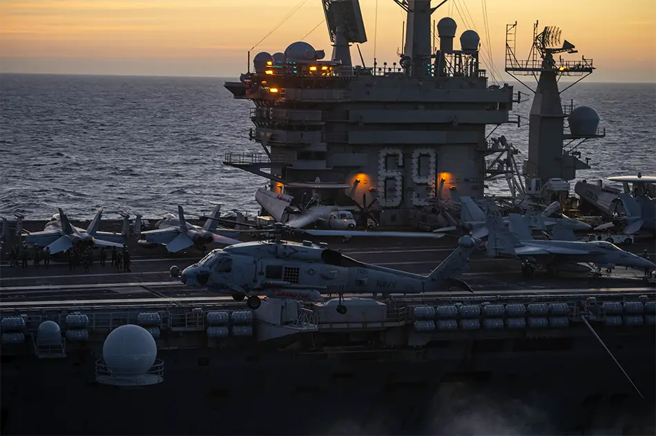 Military Photos Swamp Fox Visits The Red Sea