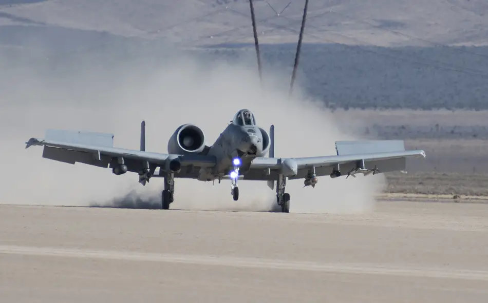Military Photos Hawg Rolling In The Dirt